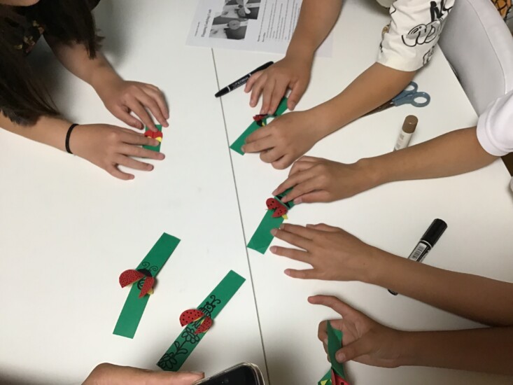 6月のACは Flapping Lady bug craft | レインボー英語教室